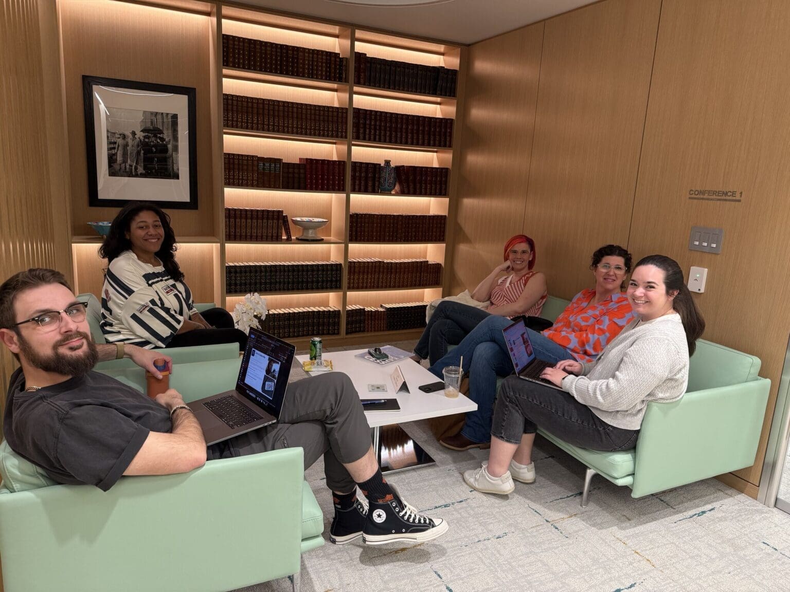 Stratacomm - Stratacomm